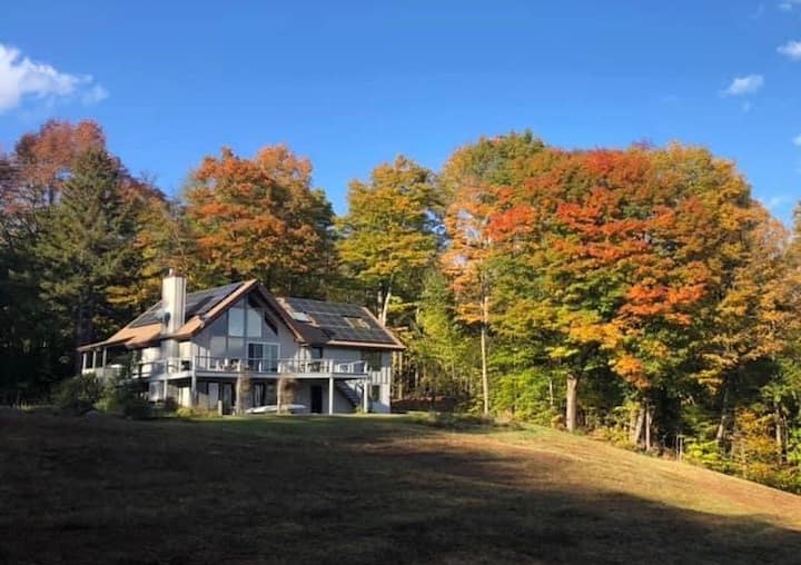 Blue Mountain View-pond & Sledding - Vermont