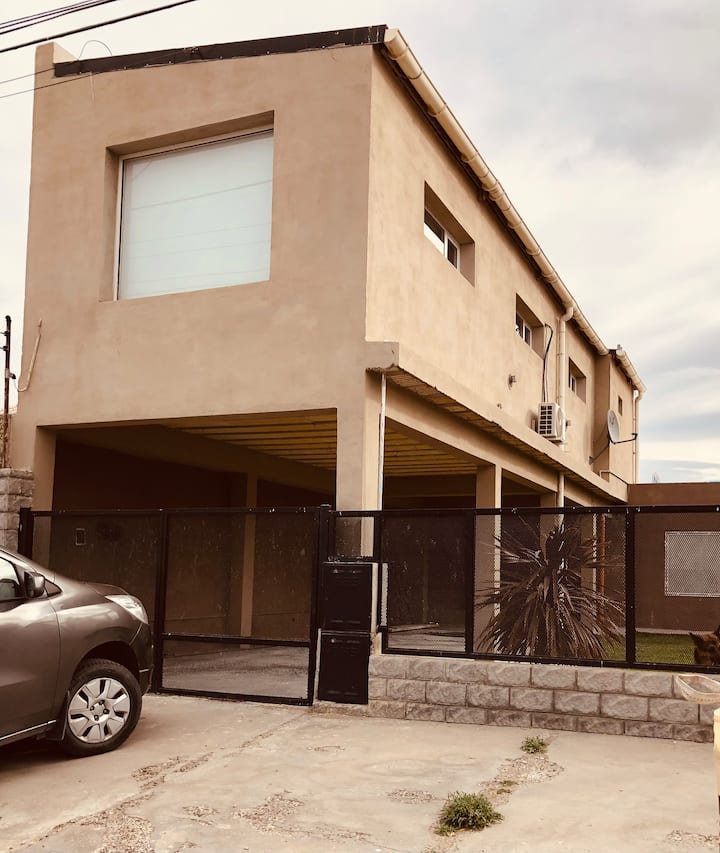 Monoambiente Los Pioneros
Bien Ubicado-seguro - Comodoro Rivadavia