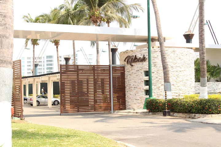 Espacioso & Agradable Depa En Acapulco Diamante - Acapulco