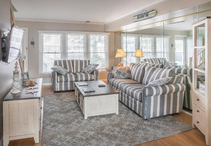 Brigantine Beach Condo #46 - Marine Mammal Stranding Center