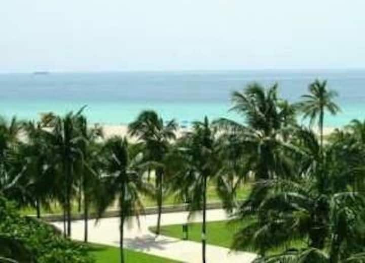 Fabulous Vacation Rental-ocean Drive, South Beach - Miami Beach, FL