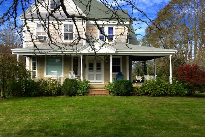 The Meetinghouse - Barnstable, MA