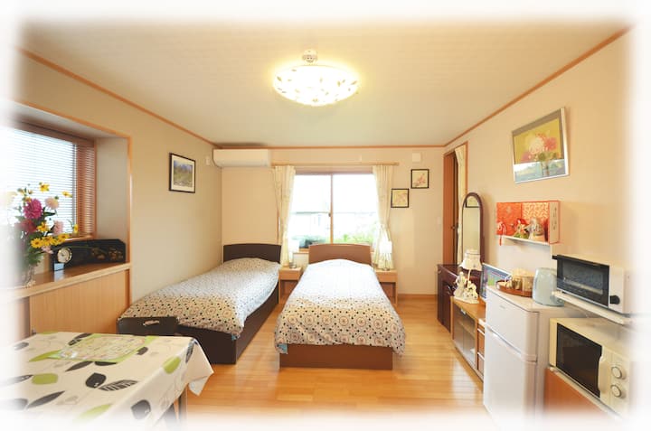 Vue Lointaine Sur Les Alpes Centrales. B&b Rural - 飯田市