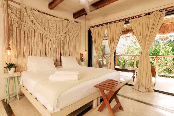 Tree House - Beach Area, Ks Bed, 3 Ppl - Paradise Beach