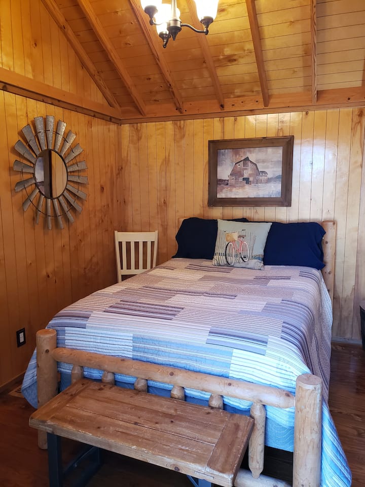 The Aoudad Cabin At Palo Duro Canyon - Palo Duro Canyon State Park, Canyon