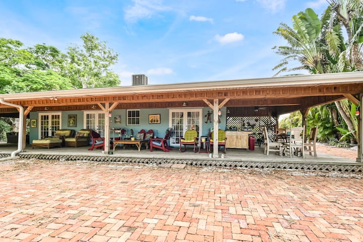 Charming  Waterfront Bungalow - Naples, FL