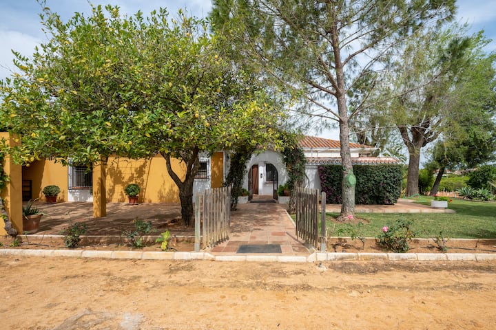 Casa De Campo Con Piscina Junto A Sevilla - Alcalá de Guadaíra