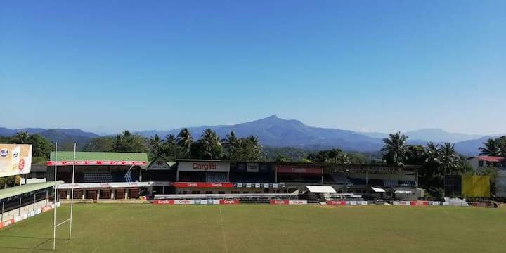 Flat In Kandy + E-scooter! Rugby House - Kandy