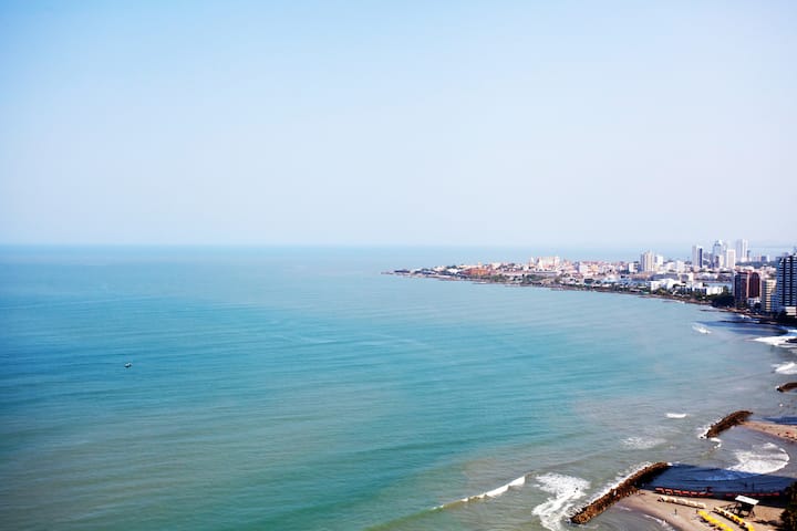 Lujoso Apt 2 Br Frente Al Mar En Bocagrande - Cartagena