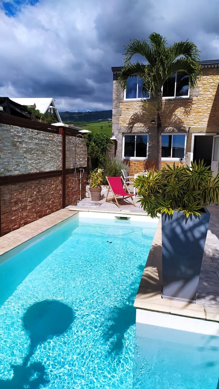 Dépendance Calme 47m² Confortable, 10 Min Aéroport - Réunion