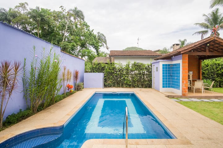 Casa Com Piscina Condomínio Ressaca Em Ubatuba-sp - Ubatuba