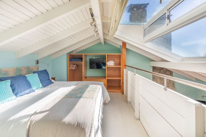 Cabin With Panoramic Lake View Suite - San Carlos de Bariloche