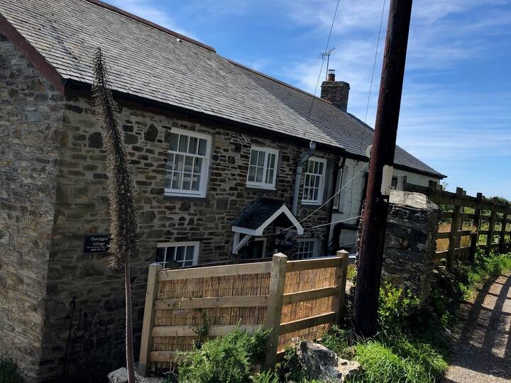 Churchgate Cottage, Crantock, Nr Newquay, Cornwall - Perranporth