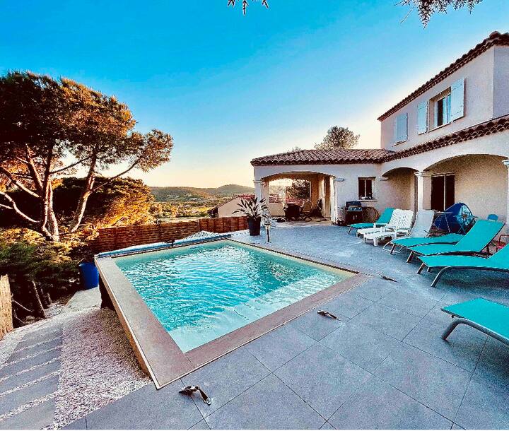 Villa Provençale Tout Confort Avec Piscine - Le Lavandou
