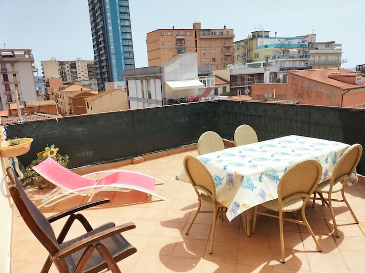 Casa Con Terrazza Vista Mare A Follonica, 2 Room - Follonica