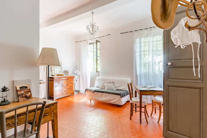 Le Bargidou Au Charme Tranquille... - Cotignac