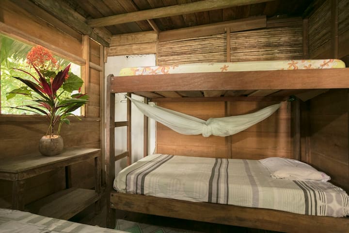 Posada Pura Vida- Nuquí, Chocó, Colombia - Nuquí