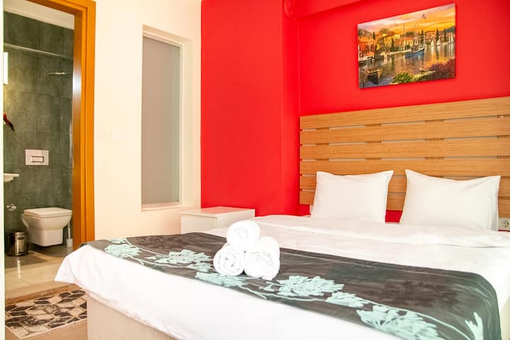 1+0 Apartments For Travelers - Buca