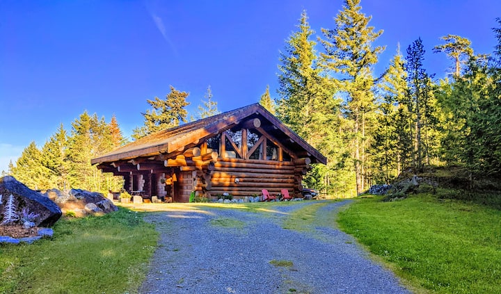 Deerhaven Cabin In East Sooke, A Hikers Paradise - Vancouver Island