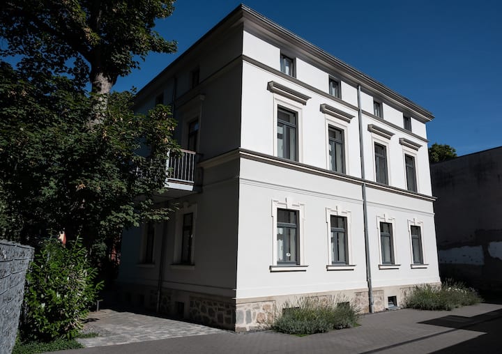 Villa, Wein Und Garten - Leipzig