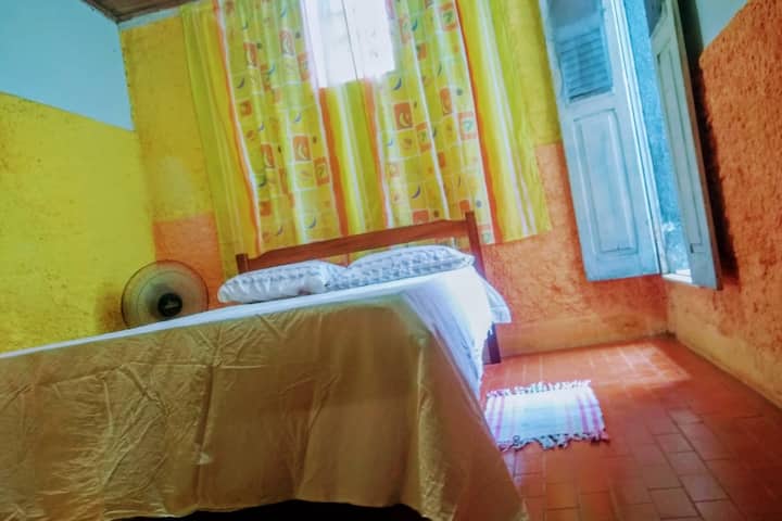 Quarto Duplo Privado Com Banheiro - Parnaíba