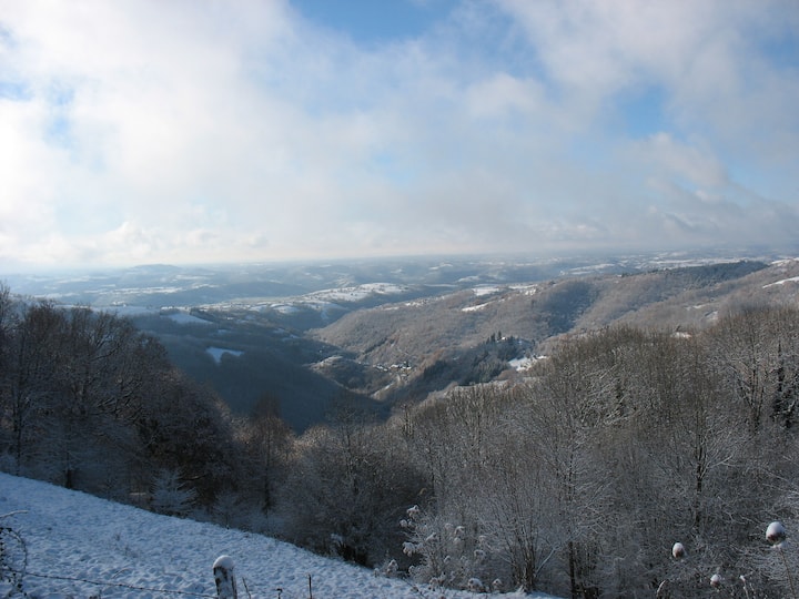 Aux Portes De L’aubrac - Lac de Maury