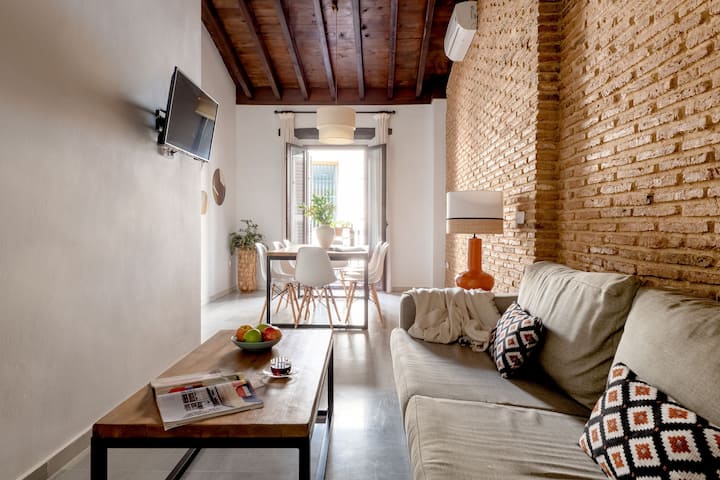 Spacieux Appartement De 4 Chambres à Triana - Camas