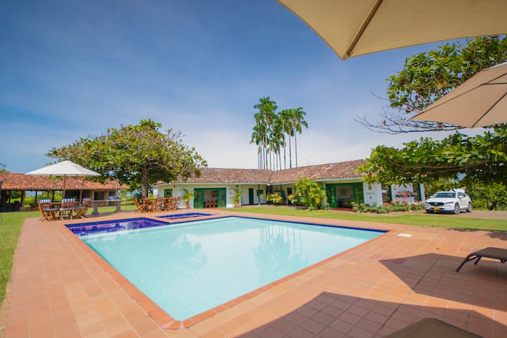 Casa Campestre Pereira Cerritos 10min. Condina - Pereira