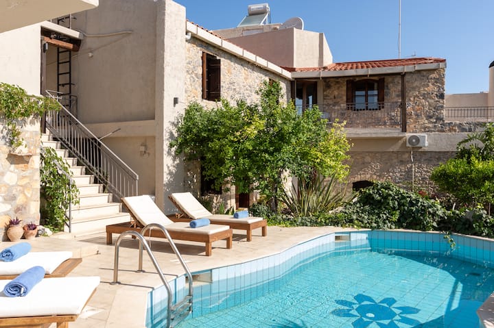 Elia Villa - Iraklion