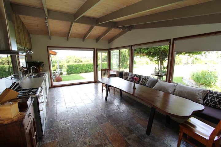 Country Corner, Lakes Entrance - Gippsland