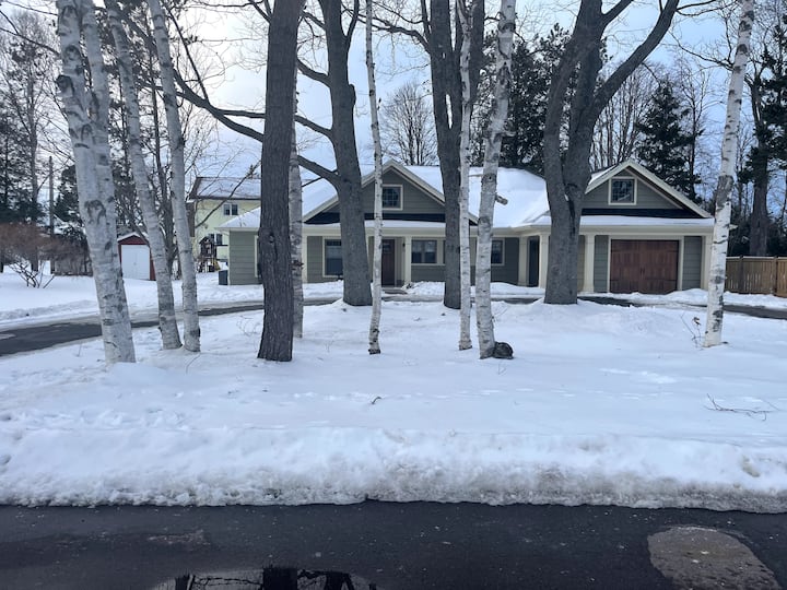 Canada Games In Charlottetown, 2nd Week, Sleeps 8 - Charlottetown