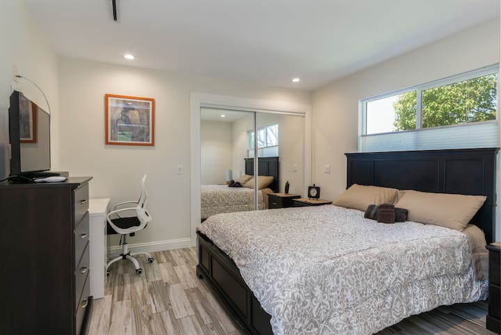 Modern, Newly Built Neighboring Beverly Hills - Culver City