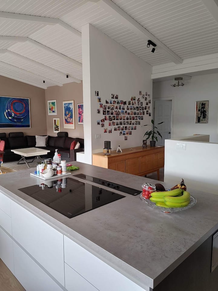 Beautiful Family Home Close To Grótta Lighthouse - Islande