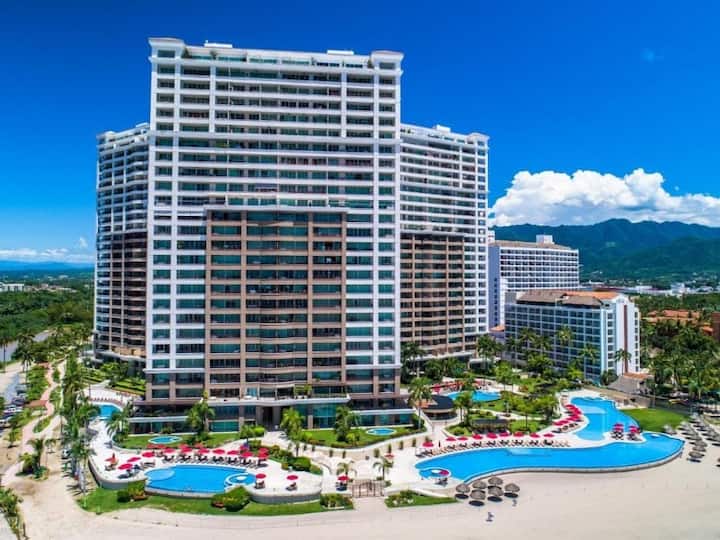 Amazing Condo At The Heart Of Puerto Vallarta - Puerto Vallarta