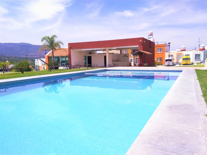 Casita En Pueblo Mágico (En Privada) - San Miguel de Allende