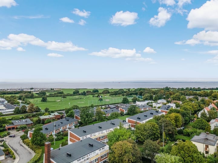Charmigt Radhus Vid Havet - Malmö