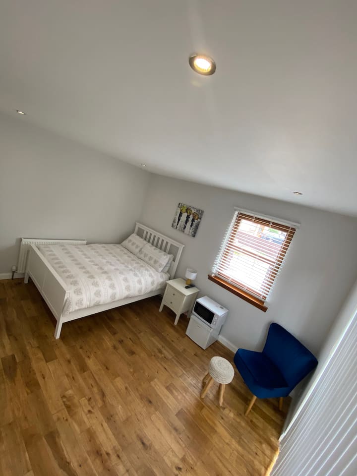 Best Highland Stay - Self Contained En-suite Room. - Fort William
