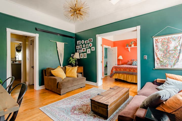 Historic Victorian Full House, With Patio - Denver, CO