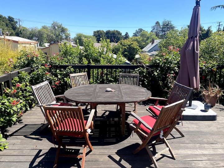 The Lighthouse: Sunny 4br+ With Lovely Back Garden - 버클리