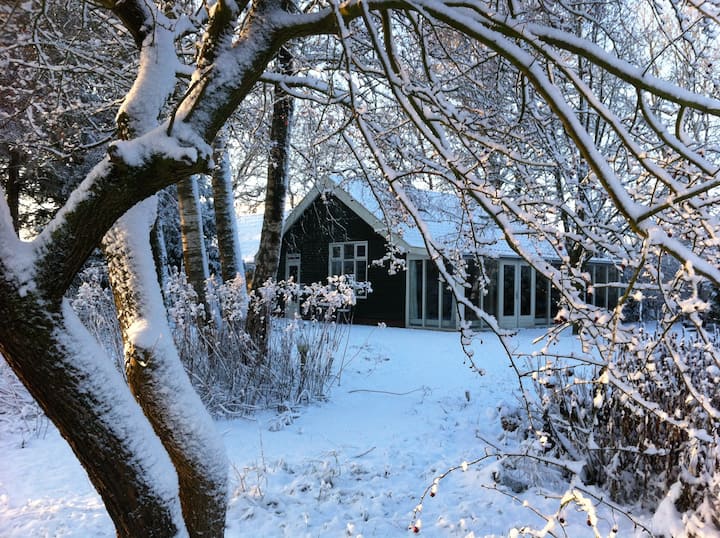 Vakantiehuisje Met Unieke Flair Van Licht En Rust - Drenthe