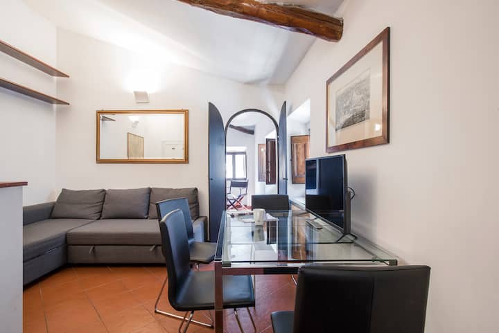 Historic Loft Steps Away From Piazza Navona - Rome