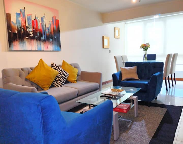 Two Blocks From Lighthouse! - Quiet Lima Apt - Lima