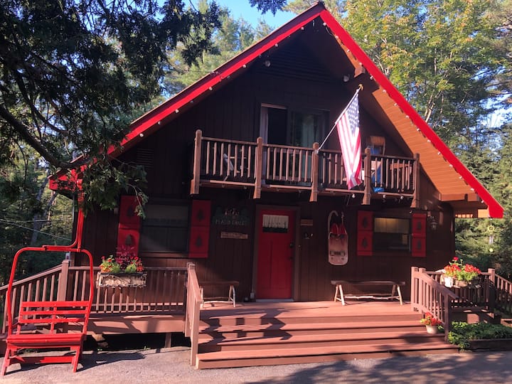 Placid Chalet- Privacy And .4m Walk To Main St. - Lake Placid, NY