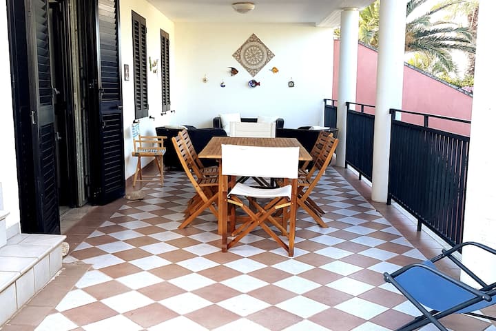 Villa With Large Garden To The Sea Of ​​Ostuni - 普利亞