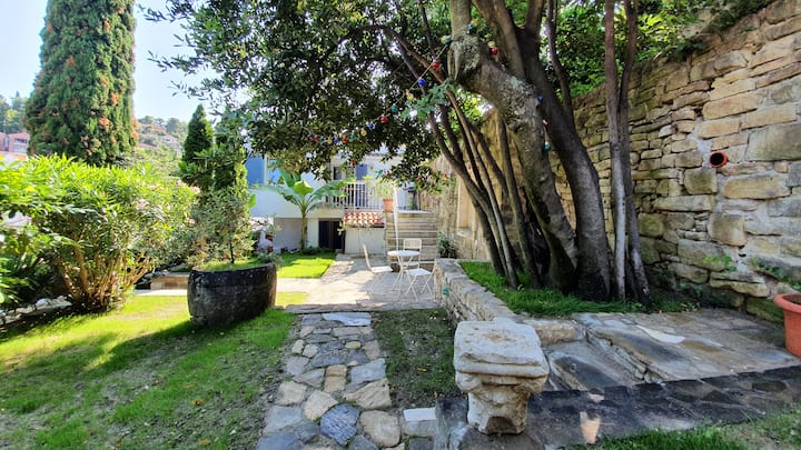 Secret Garden - Apartment With Garden View - Strunjan