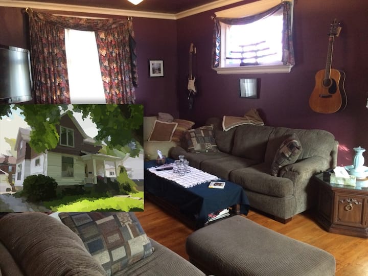 Century Home Nr Water & Bluewater Health -Listing4 - Sarnia