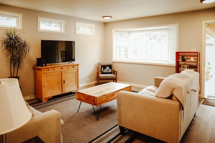 Clean, Quiet Room With Private Bath Near Hospital - 尼斯