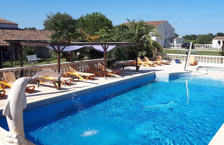 Gîte 2 Chambres Calme  Piscine Vignes 20 Min Plage - Lesparre-Médoc