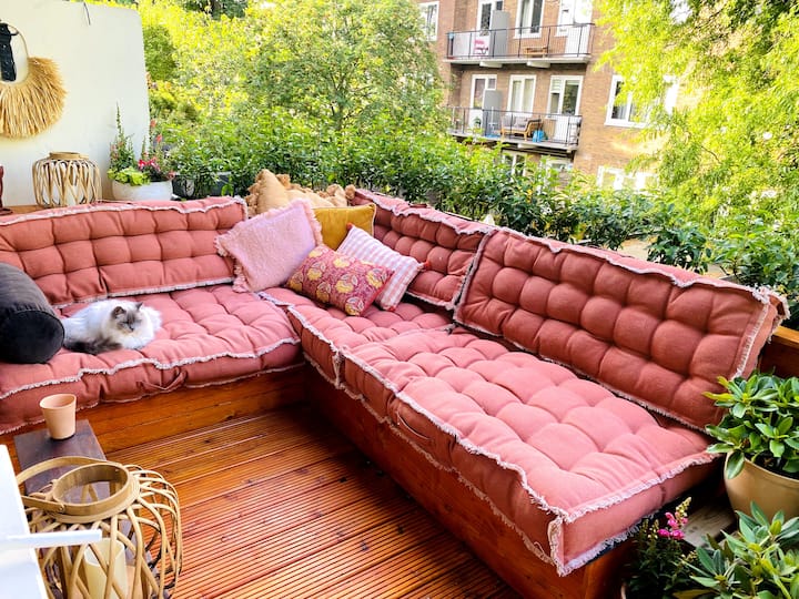 Stylish Renovated Apartment Close To The Centre! - 