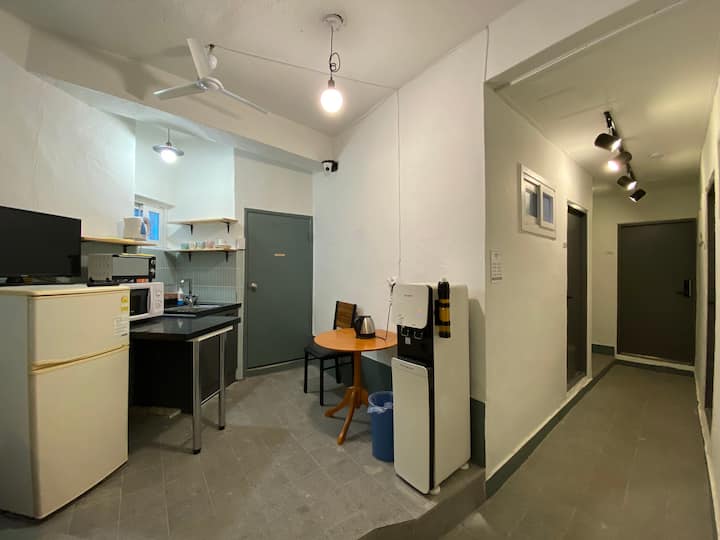 단테하우스 *더블룸* 부산역5분거리 Dante House Near Busan Ktx St. - 釜山